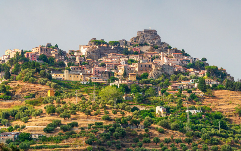 Top 10 Small Towns in Calabria That Deserve More Attention | Italy-Explore