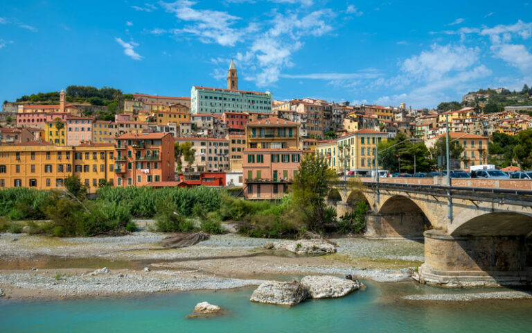 10 Beautiful Italian Border Towns That Blend Two Cultures Perfectly ...